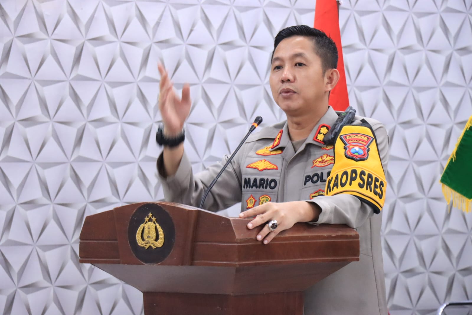 Polres Bojonegoro Terima 3 Sertifikasi Hak Paten dari Kemenkumham - Tribratanews Polres Magetan